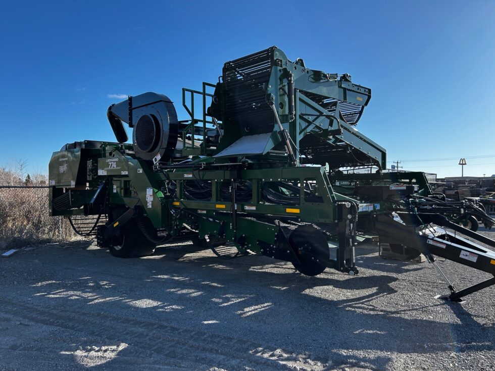 2024 774 Harvester | Lockwood