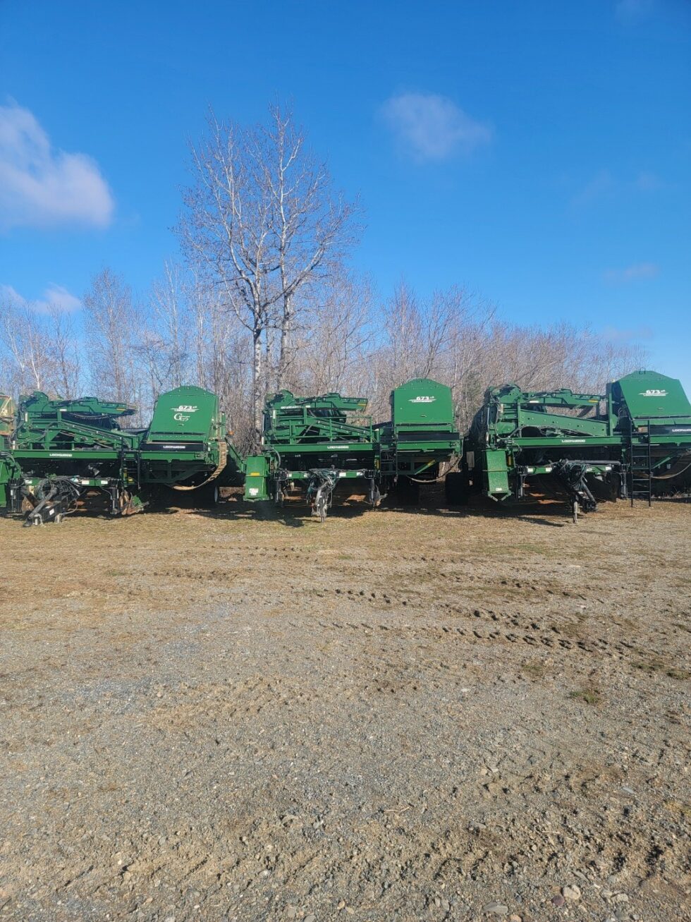 2018 673 Air Harvester | Lockwood